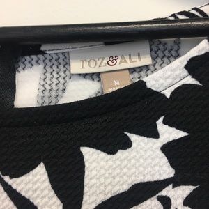 Ali & Roz | Tops | Ali Roz Floral Top | Poshmark